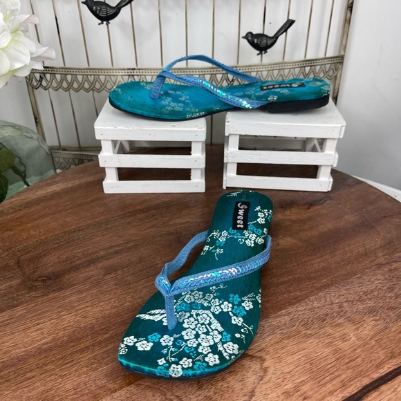 Sweet | Shoes | Sweet Womens Slide Thong Sandals Size 9 | Poshmark